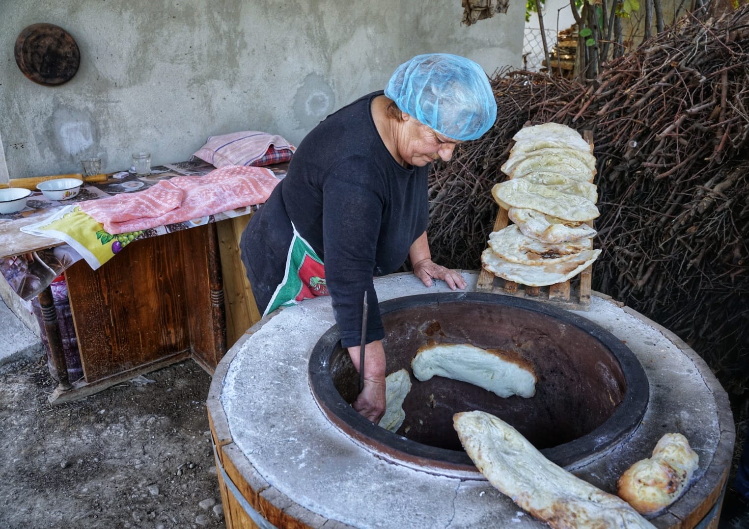 Exploring Georgian Bread: From Khachapuri to Shoti and Beyond